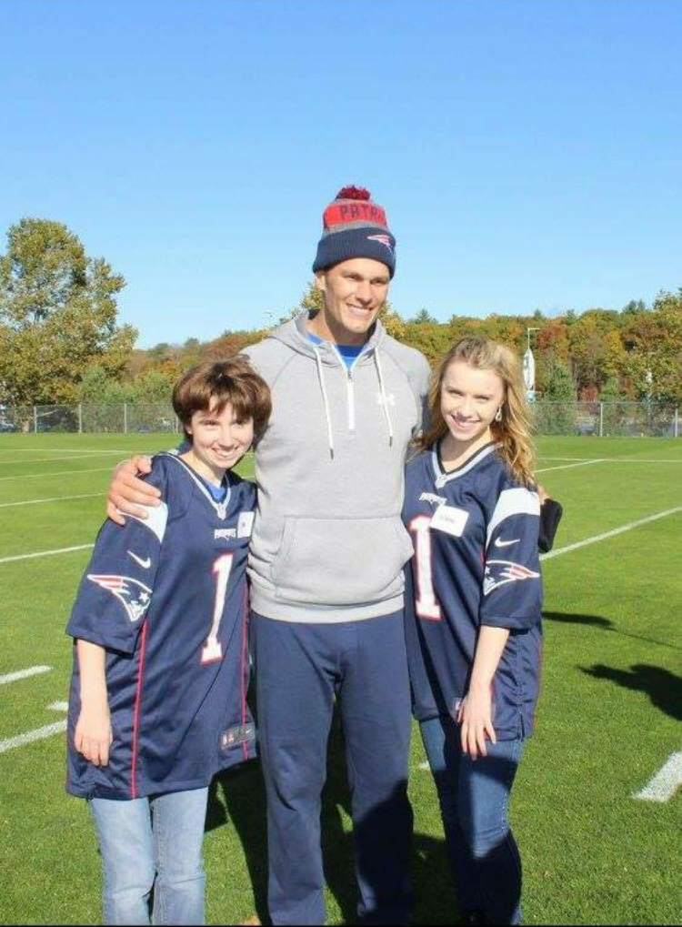 WHS Students Throw with Tom Brady – The Lobby Observer